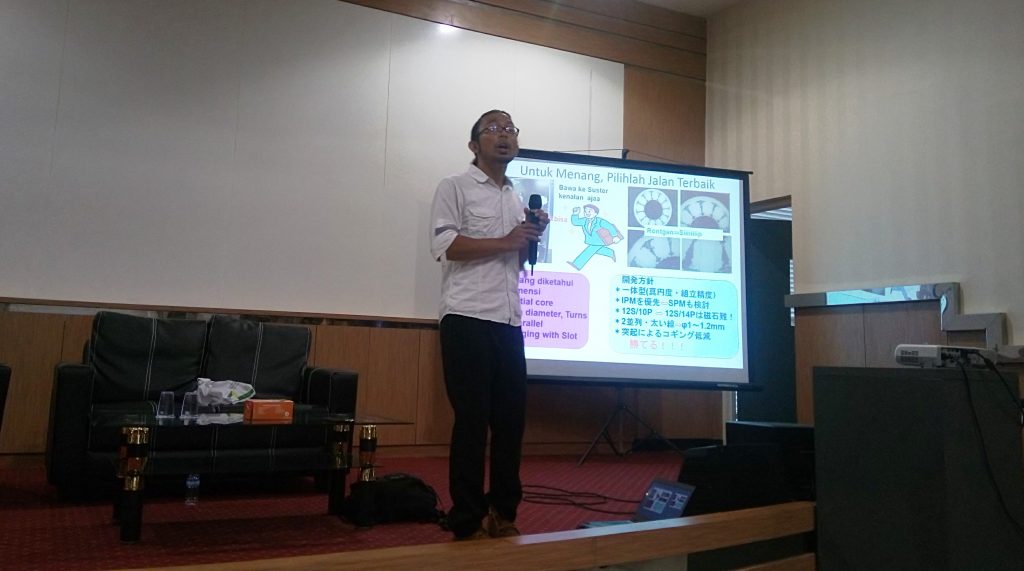 Sharing & Discussion: A Moment with Ricky Elson - Institut Teknologi ...